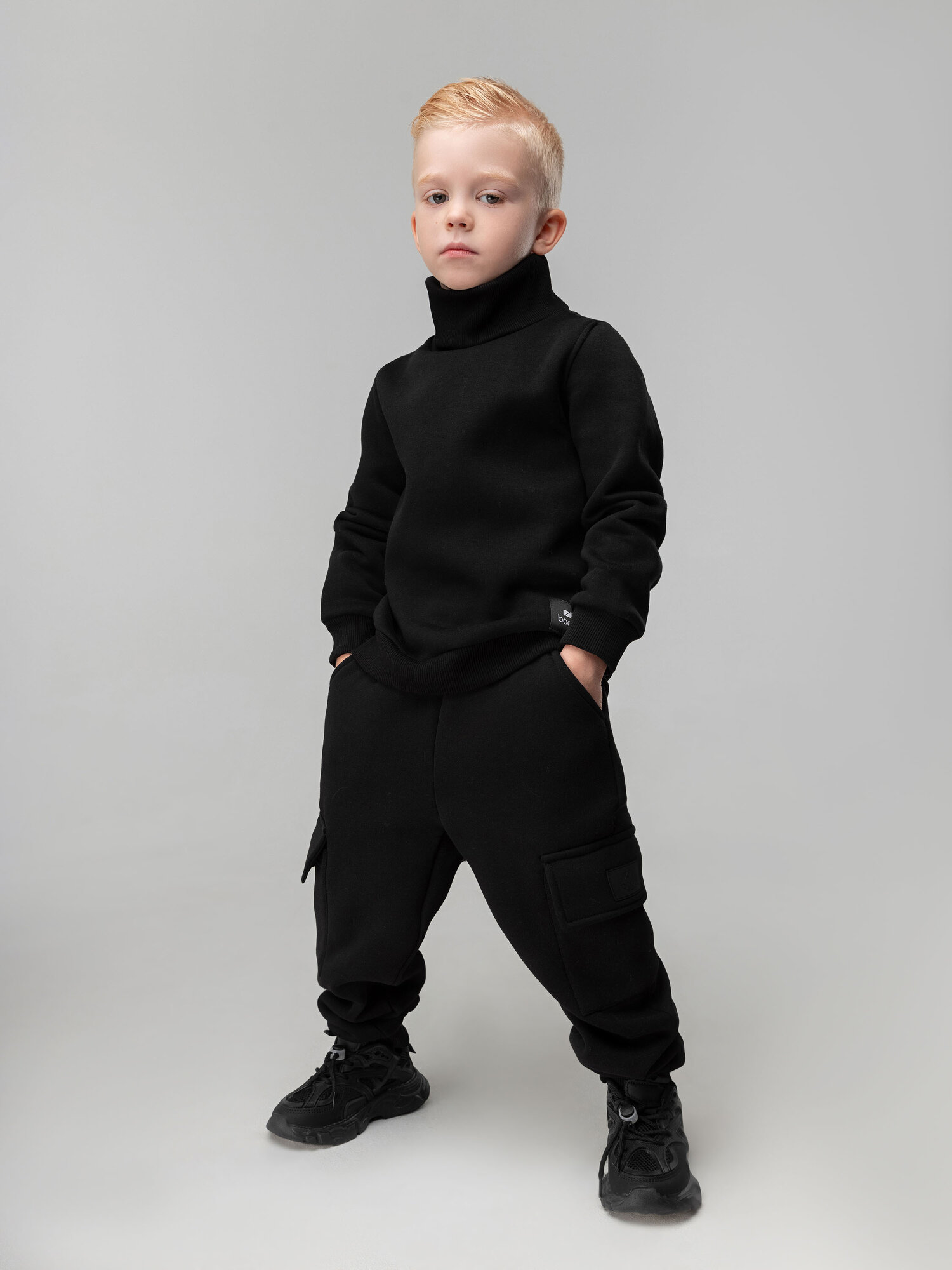 Брюки спортивные