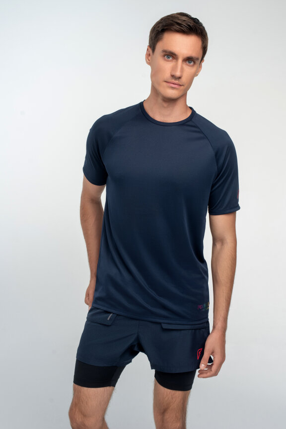 Футболка спортивная