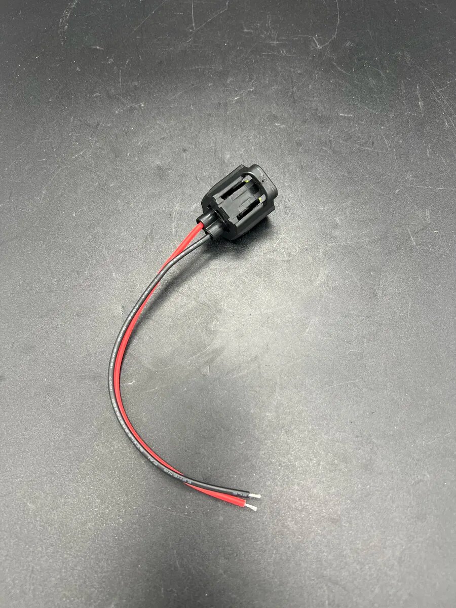 Разъем ( фишка ) датчика температуры Новое Cargoparts