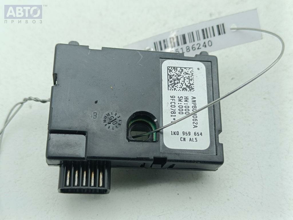 Датчик угла поворота руля Volkswagen Caddy (2004-2010)