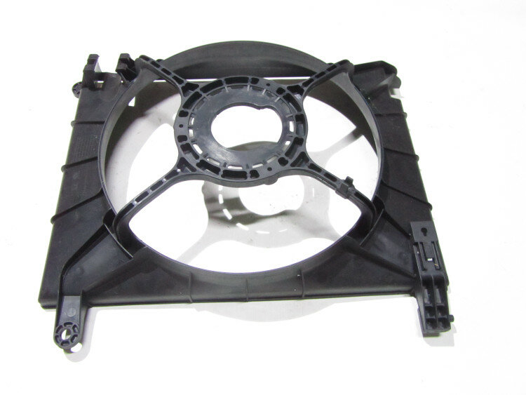 Диффузор вентилятора охлаждения 93740541 Шевроле Авео главный 54 х 440 мм, - GM