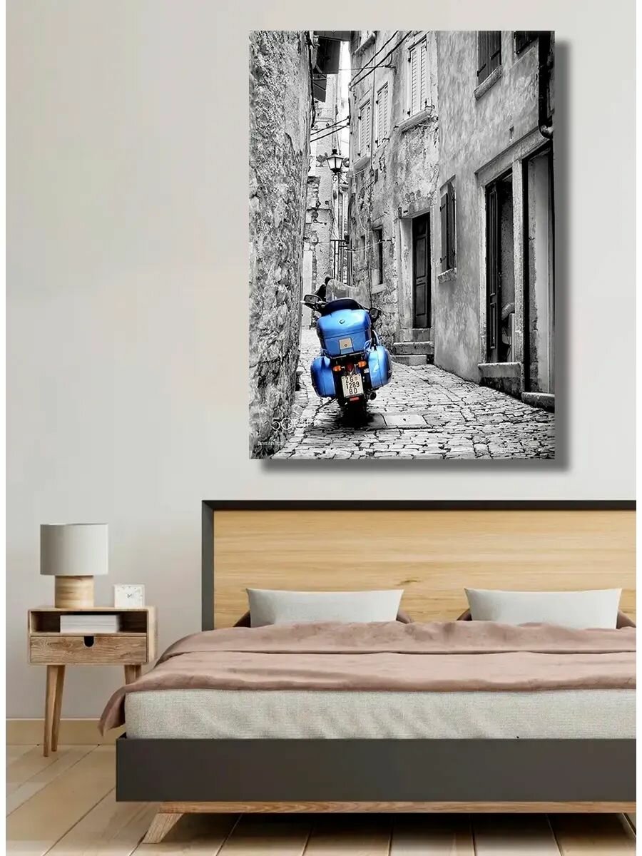 Картина "Синяя скутерная прогулка", интерьерная 30х40см 1шт.