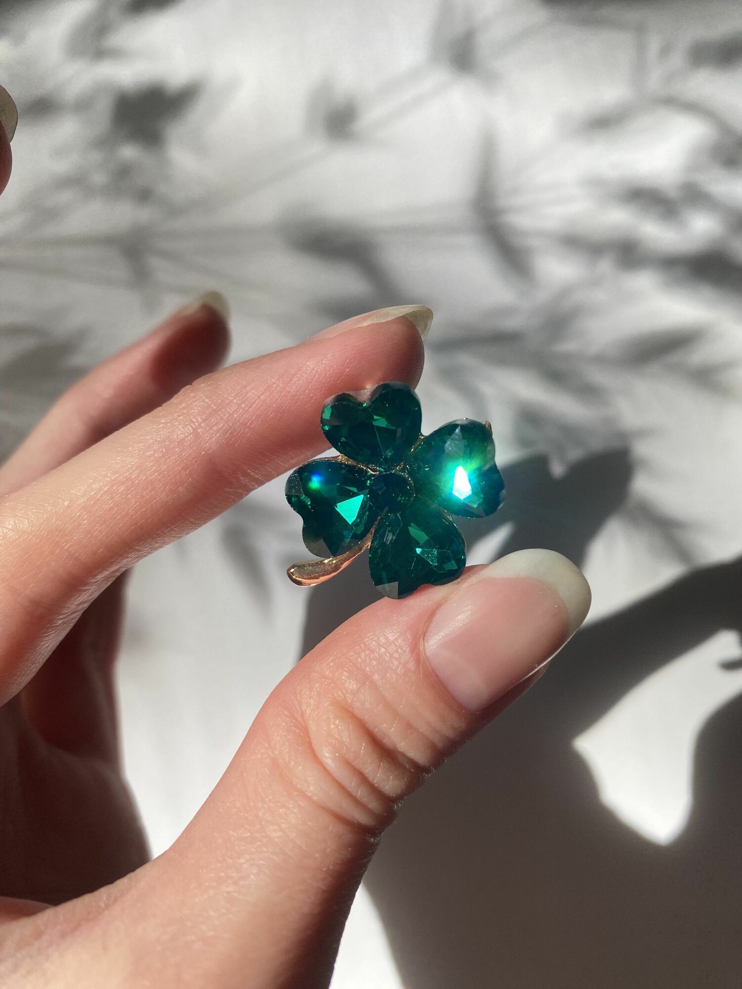 Брошь, кристалл