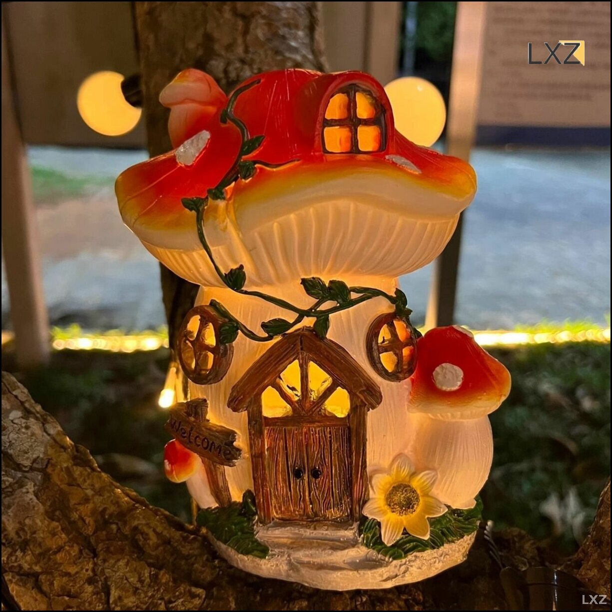 Эксклюзивный садовый декор Грибной домик 15x11x19 см с солнечной панелью