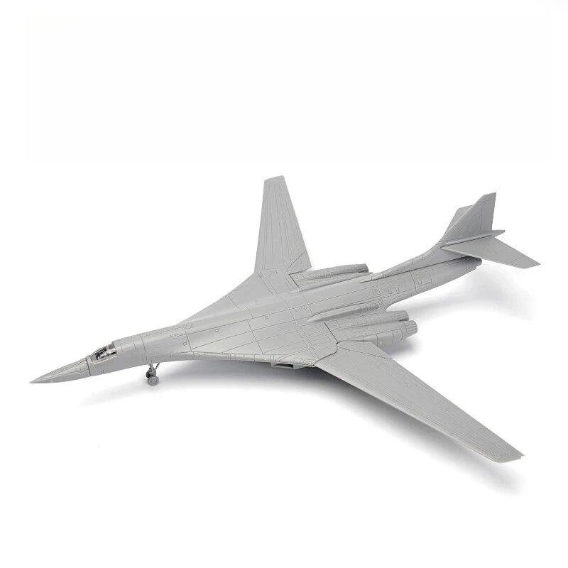 Модель самолета GRAPMAN Ту-160 1/144