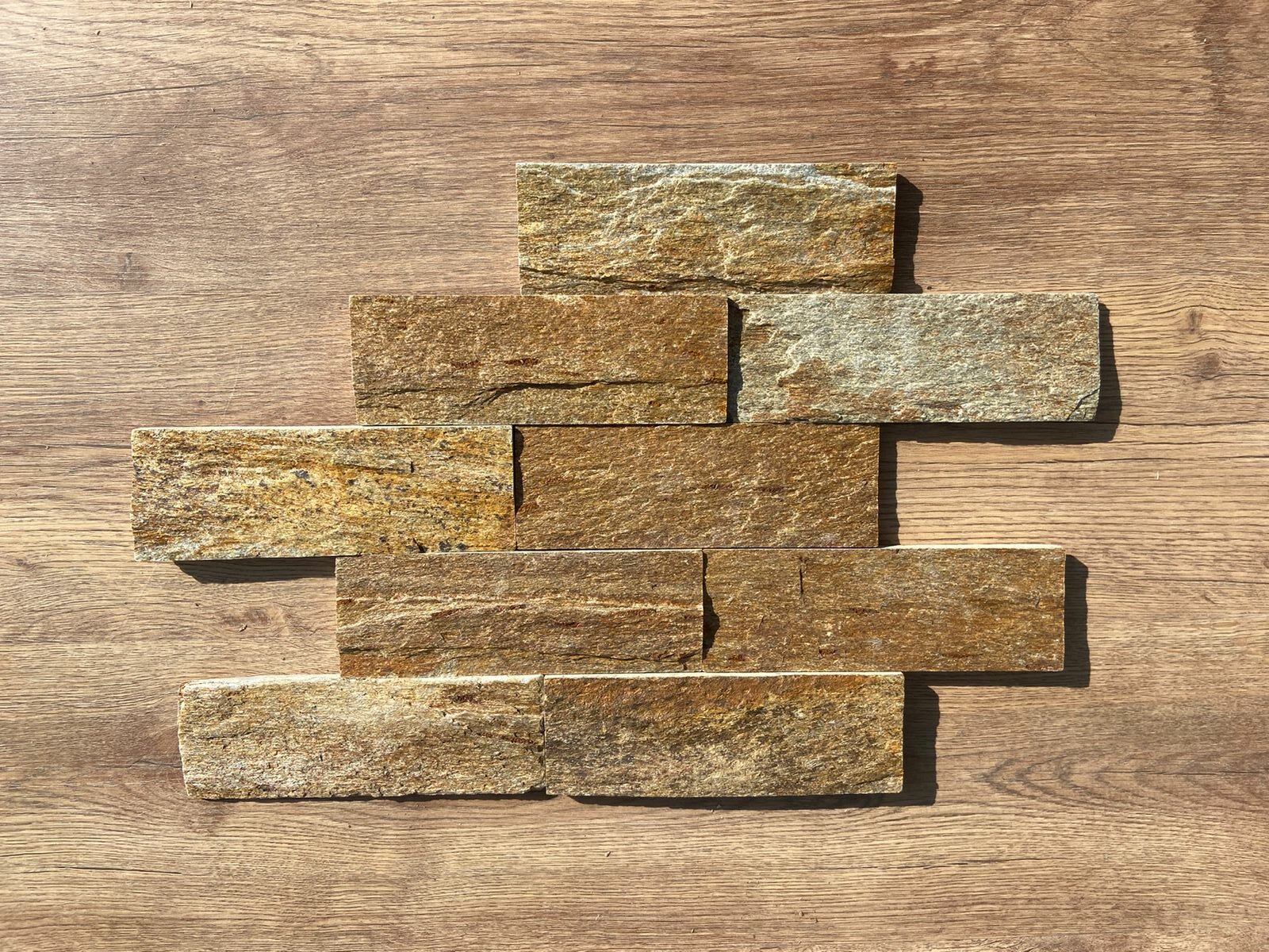 Плитка из натурального камня "Кора Дерева" 70х200мм, (0,35 м²)