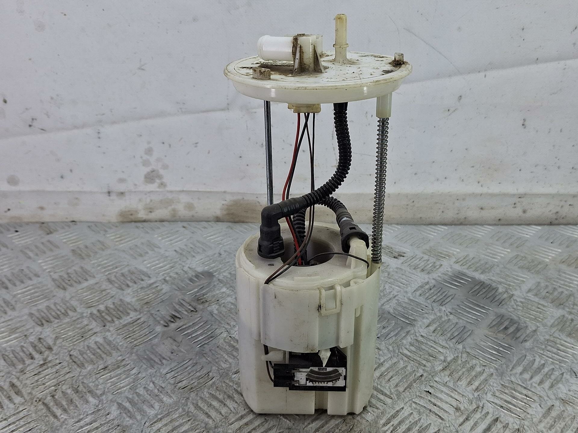 Насос топливный в бак Hyundai ix35 (2009 - 2013) 31110-2Y100