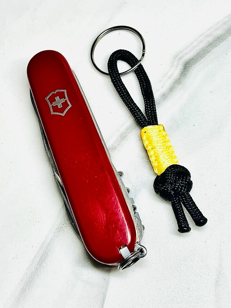 Темляк для ножа