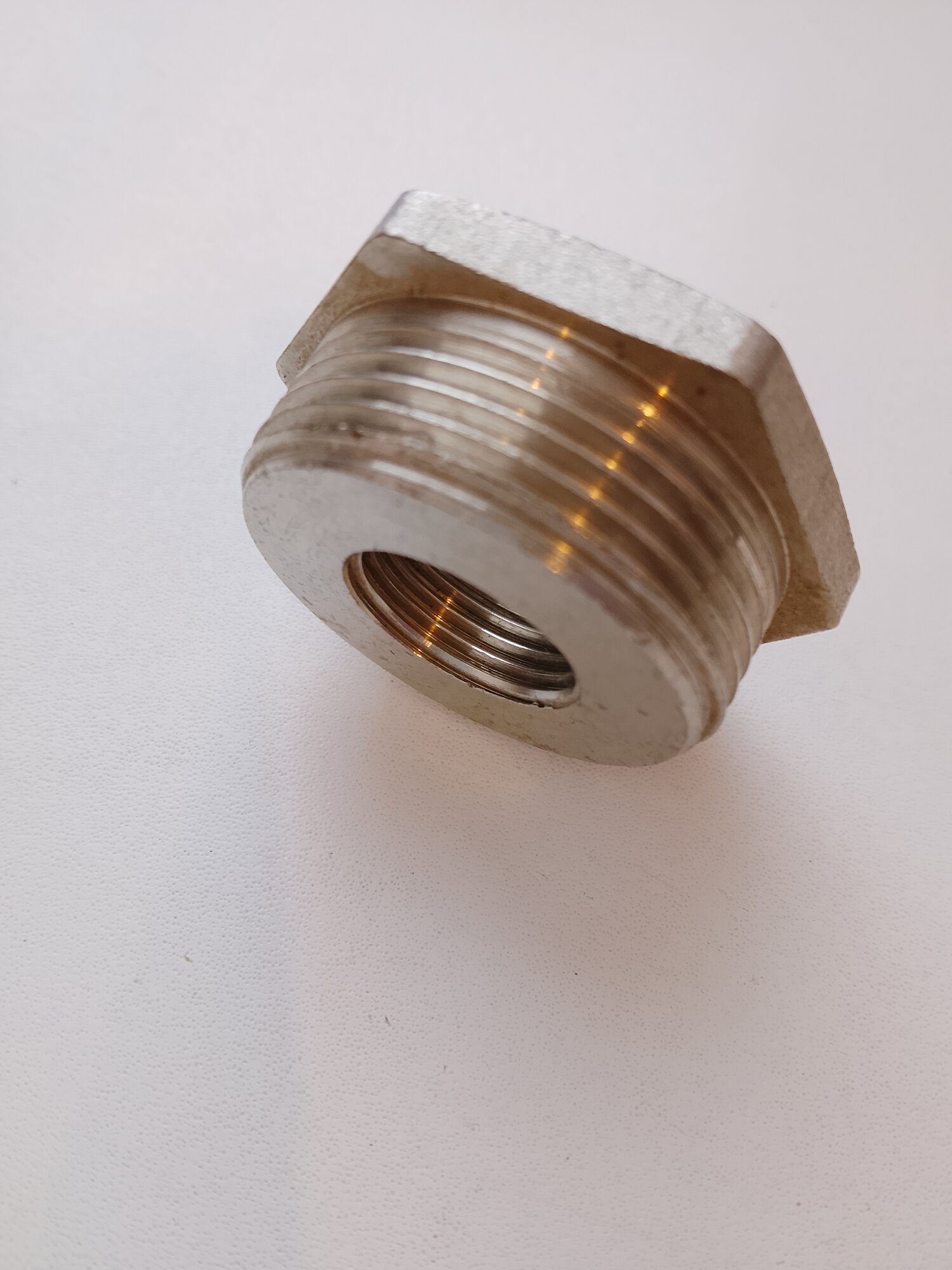 Футорка хром "1"1/4 наружн, на 1/2 внутр.