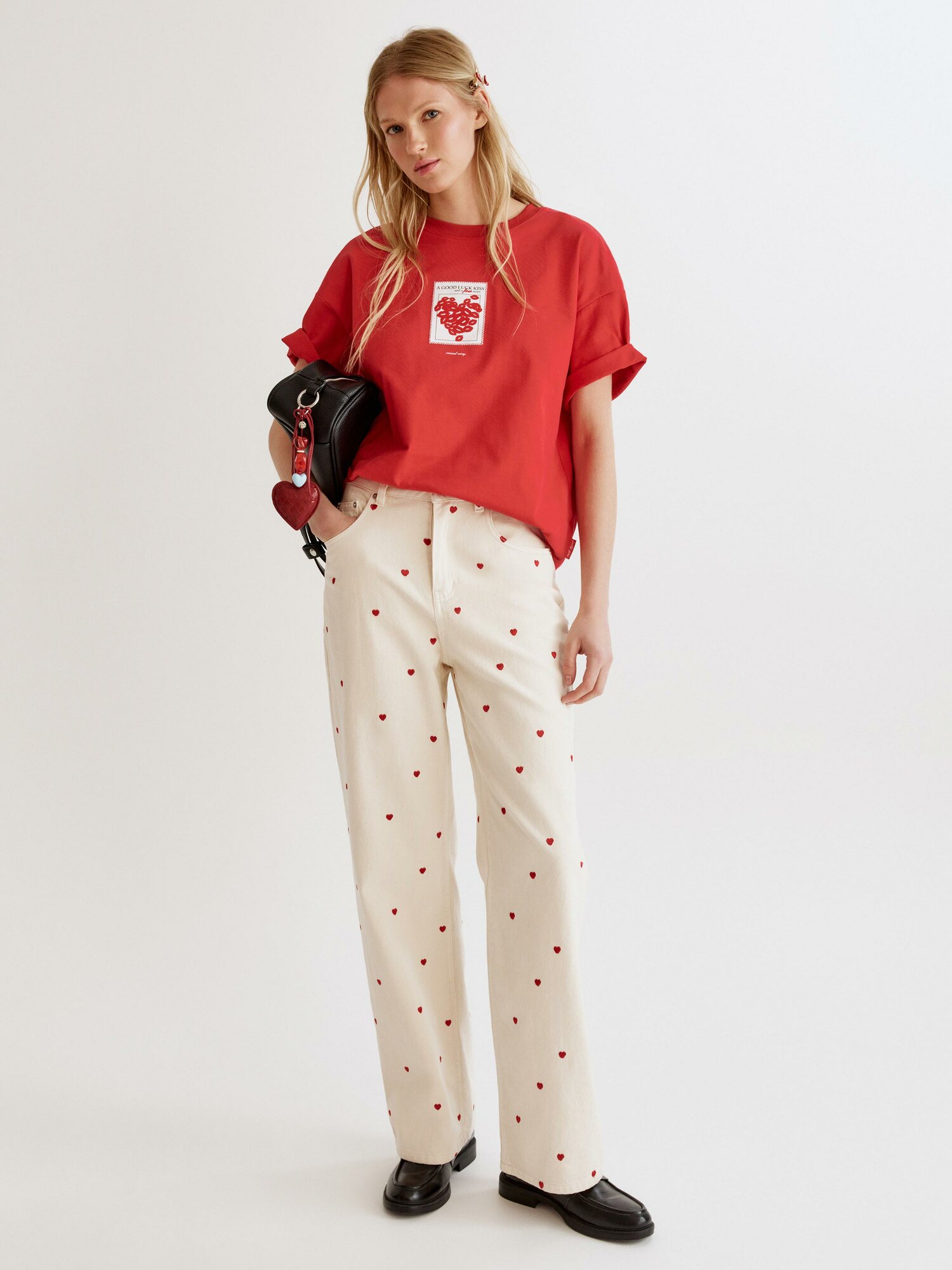 Джинсы широкие 