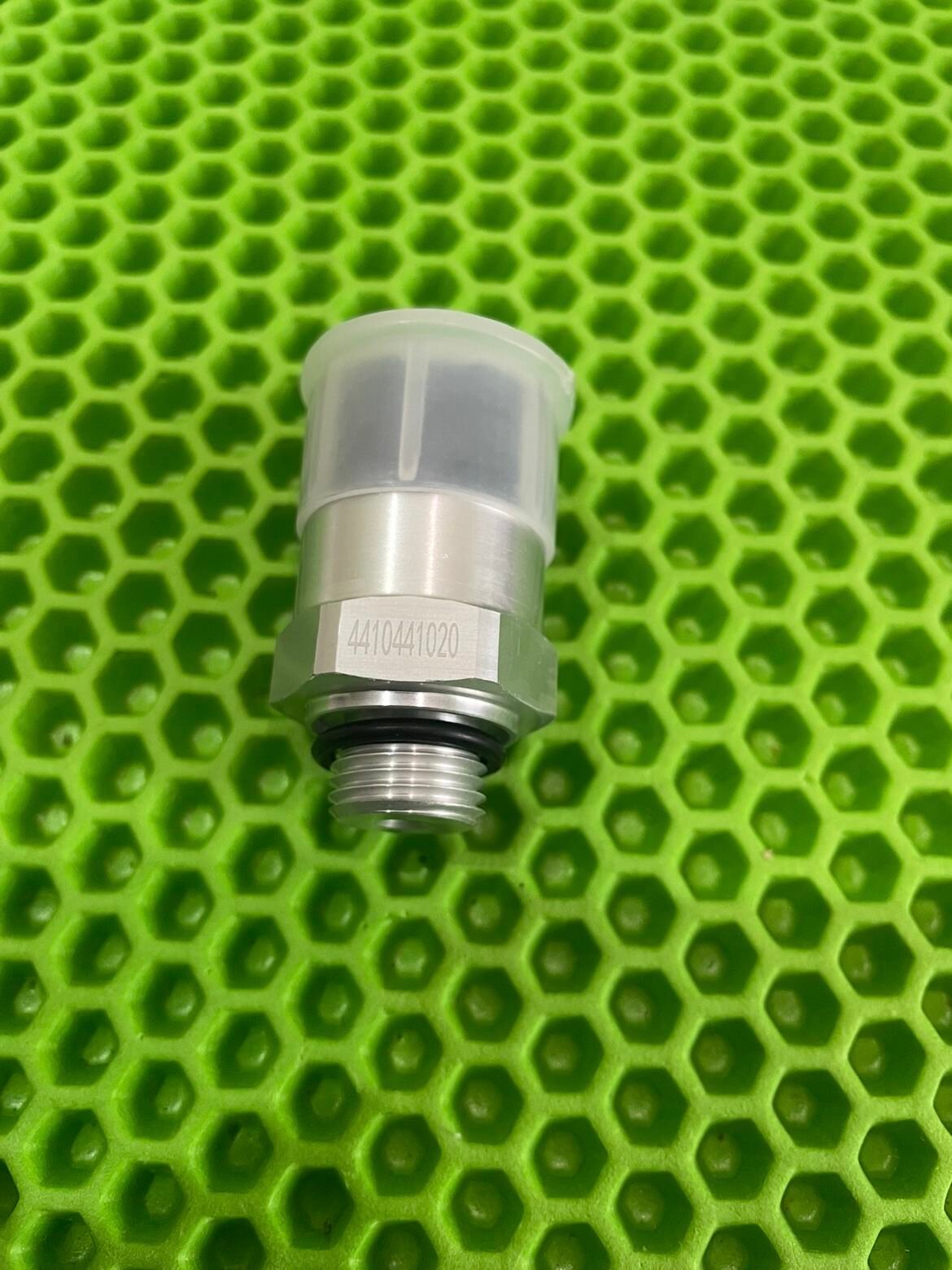 Датчик давления в пневмоподушке Wabco 4410441020