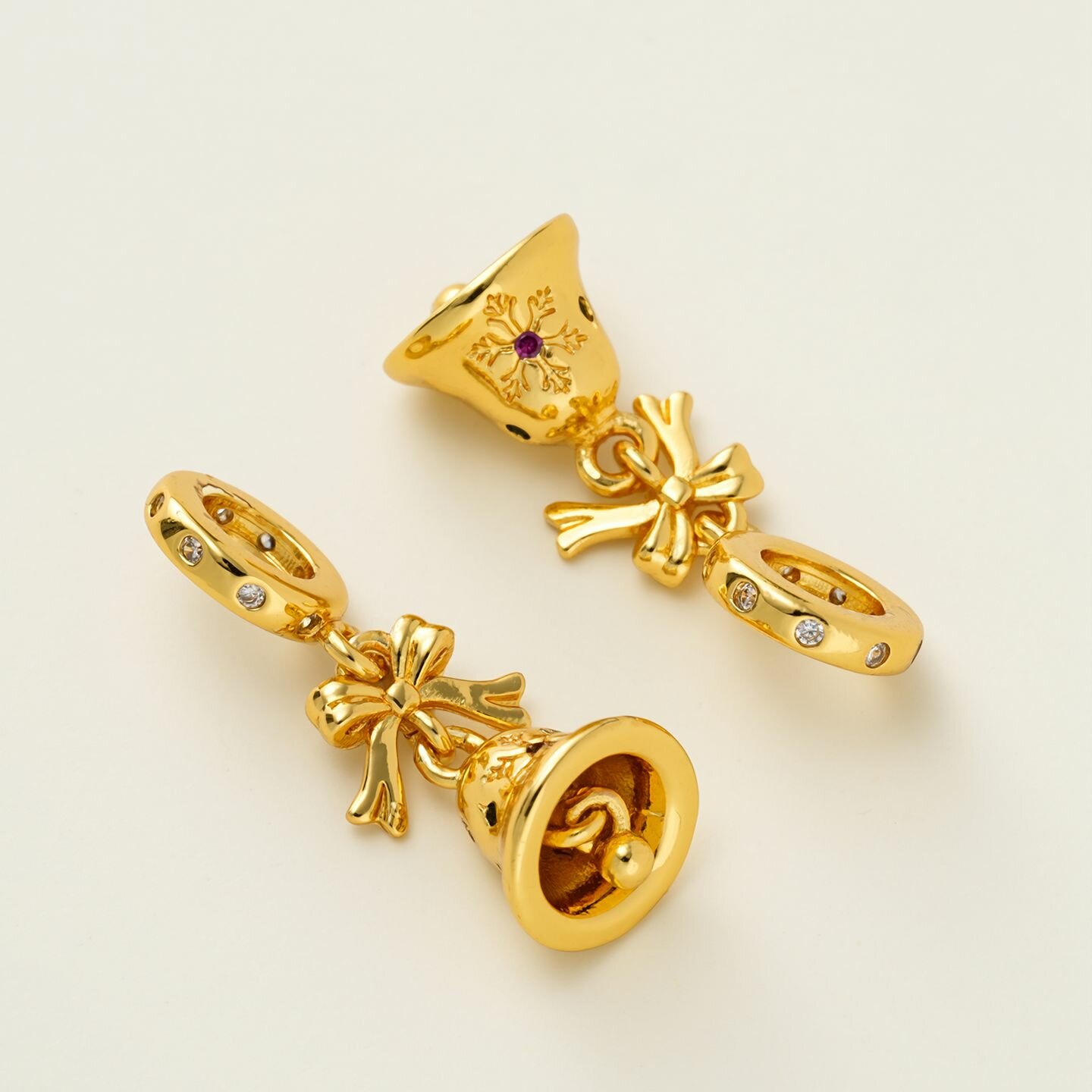 Звонкие бубенчики - колокольчики Цвет 18k-золотистый 8.5*24.5 мм 2 шт