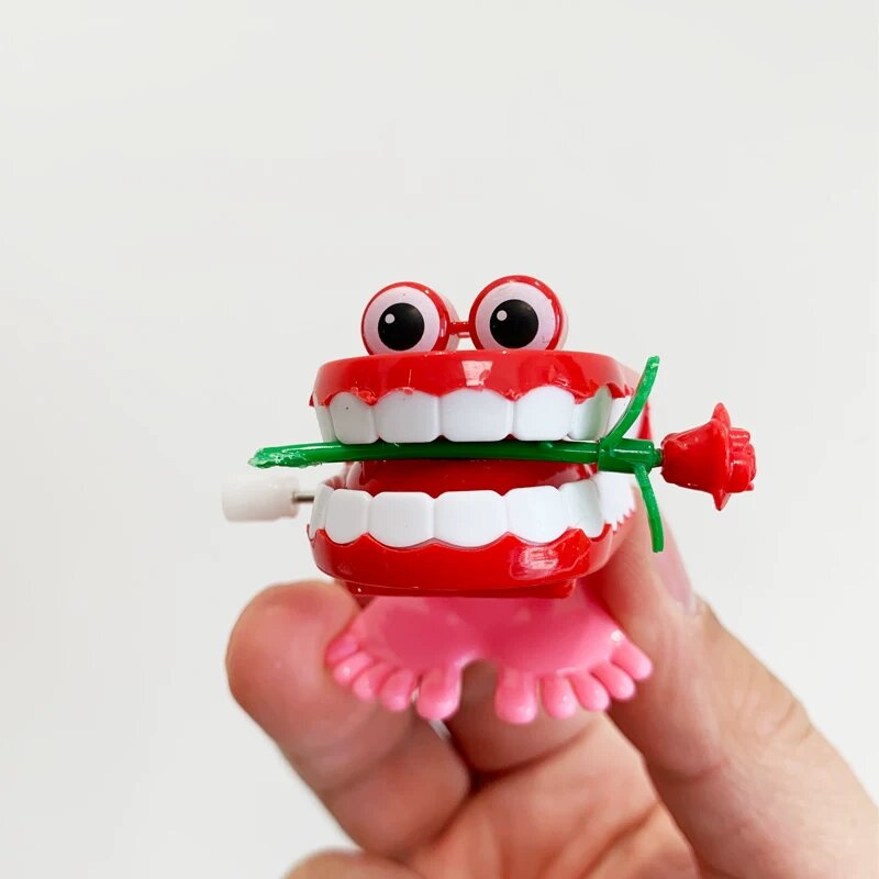 Улыбка за улыбкой, счастливый каждый день, мини-забавные большие зубы, заводные игрушки, декоративные игрушки