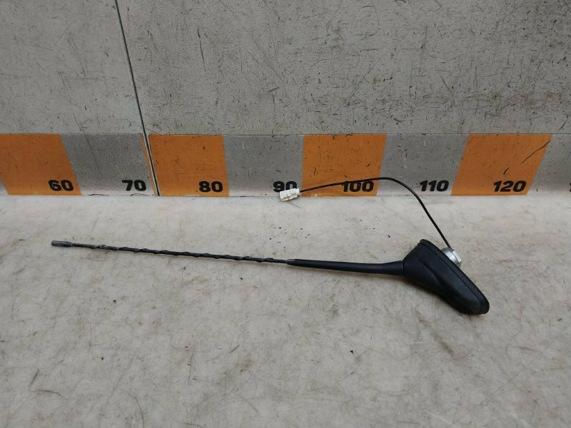 Б/У Антенна Citroen C4 2011 2, B7 477937 Peugeot-Citroen арт. 9665363880, 6561A0