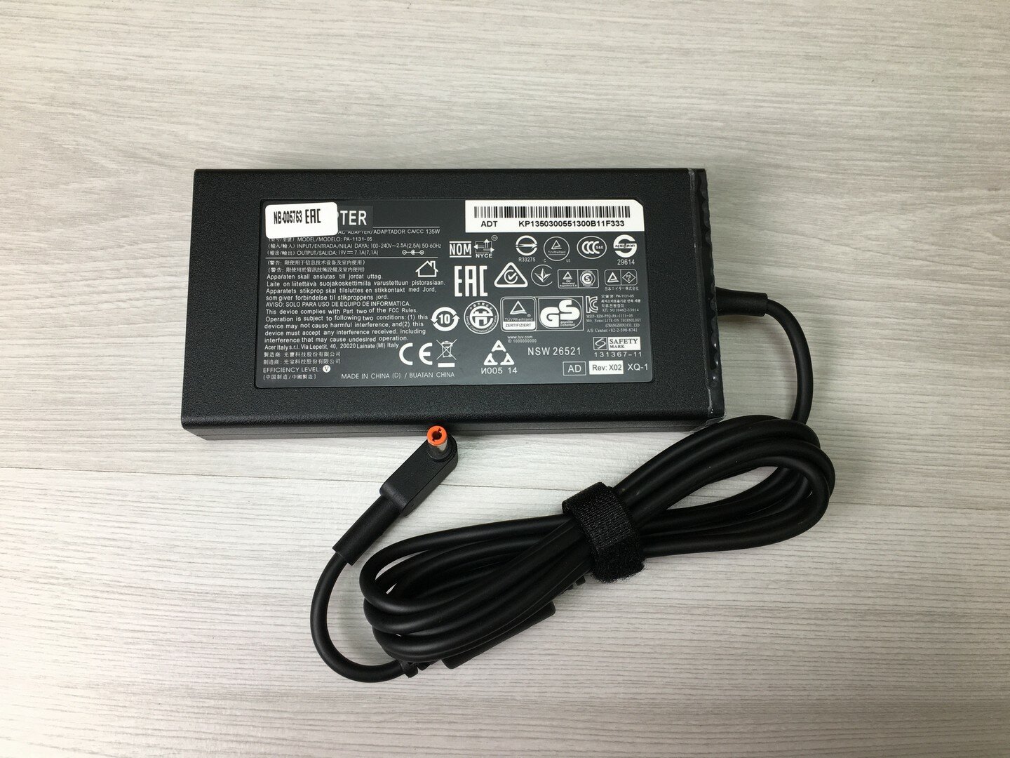 Блок питания для Acer 5.5x2.5мм, 135W, 19V, 7.1A, ORG, new type, ADP-AC-34