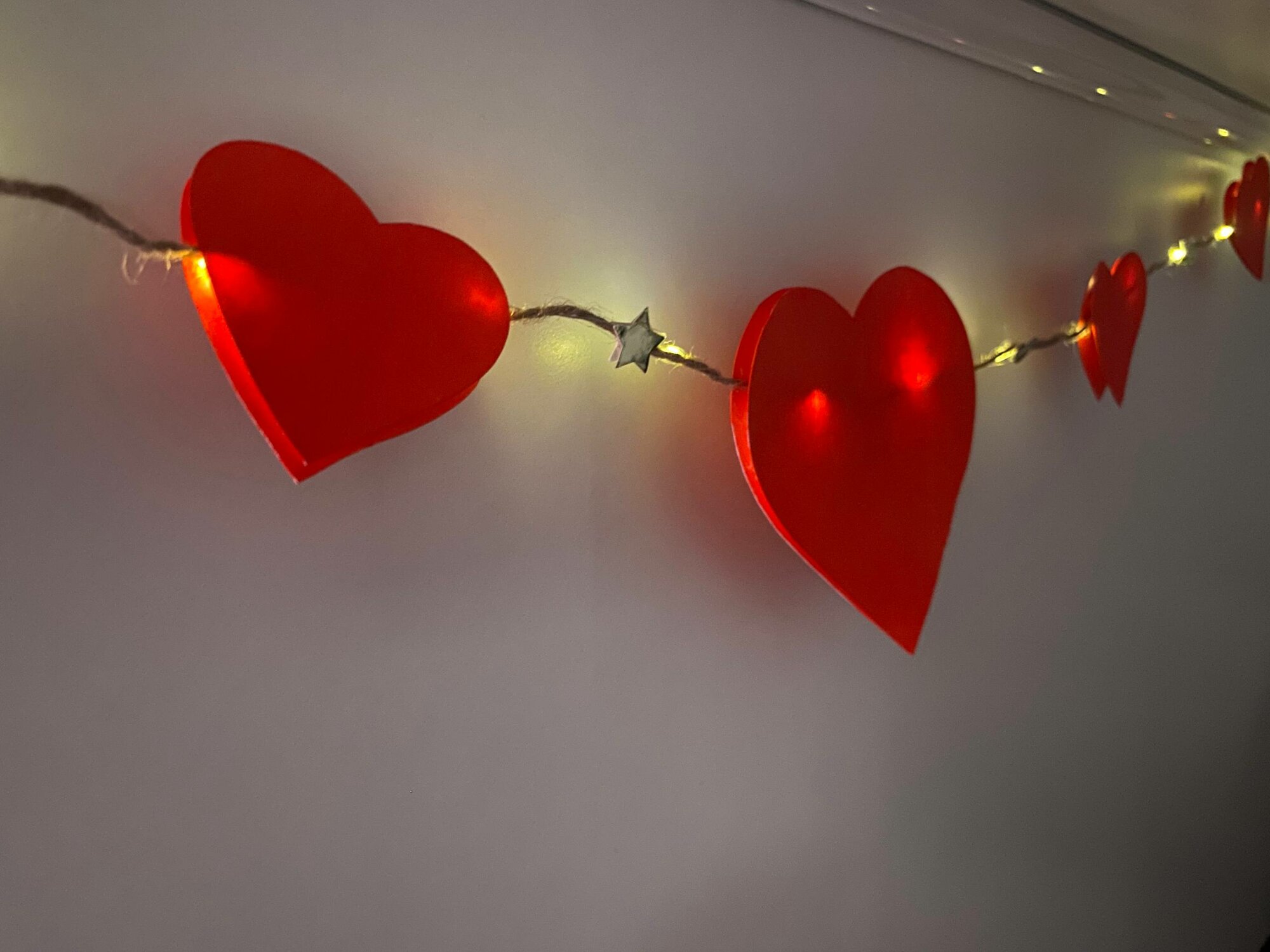 Гирлянда "горящие сердца" ко Дню Влюбленных теплый свет ручная работа 1 м