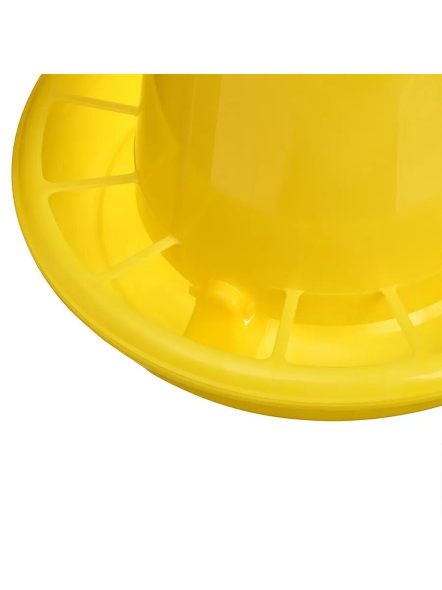 Удобная пластиковая кормушка для птиц 1,5 кг