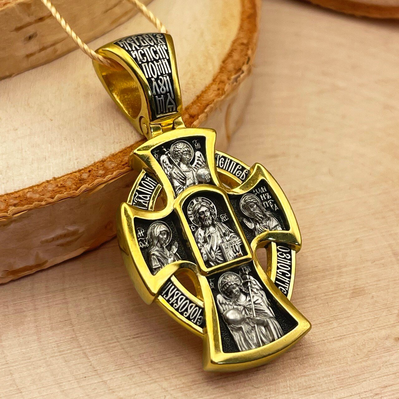 Крестик, серебро, 925 проба, чернение, золочение