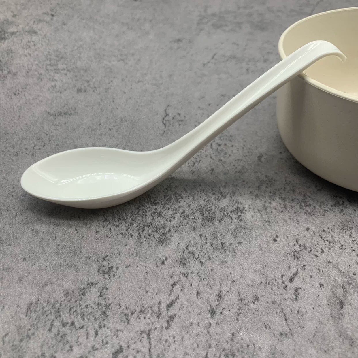 Термостойкая меламиновая ложка для супа, белая, набор из 20 штук для семьи