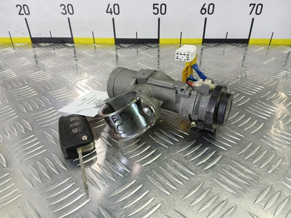 Замок зажигания Б/У для Kia Ceed ED рестайлинг (2010—2012) 81910-1H000