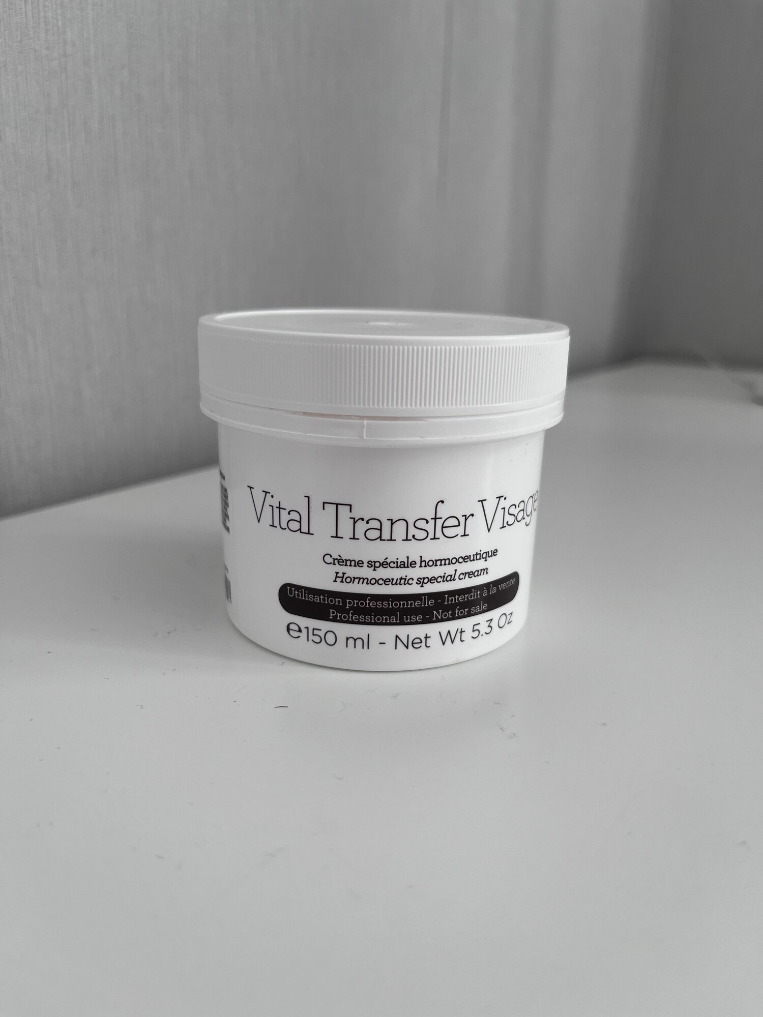 Gernetic VITAL TRANSFER VISAGE специальный крем для кожи лица в период менопаузы 150 мл