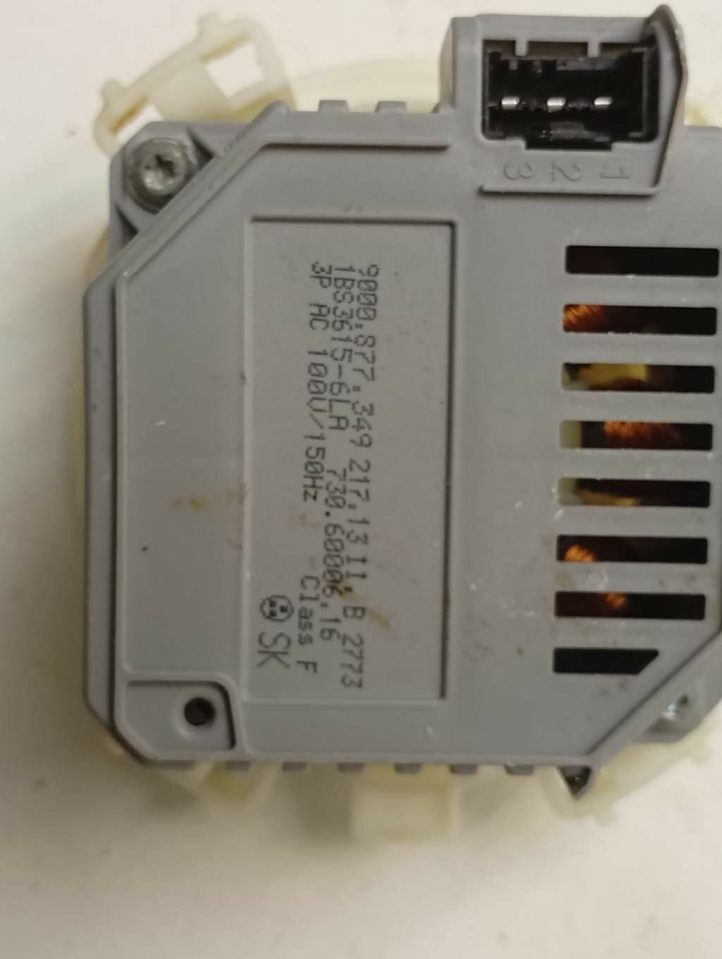 SMS40D02RU/09 ктп3 Двигатель циркуляционного насоса посудомоечной машины Bosch 9000377349 б/у