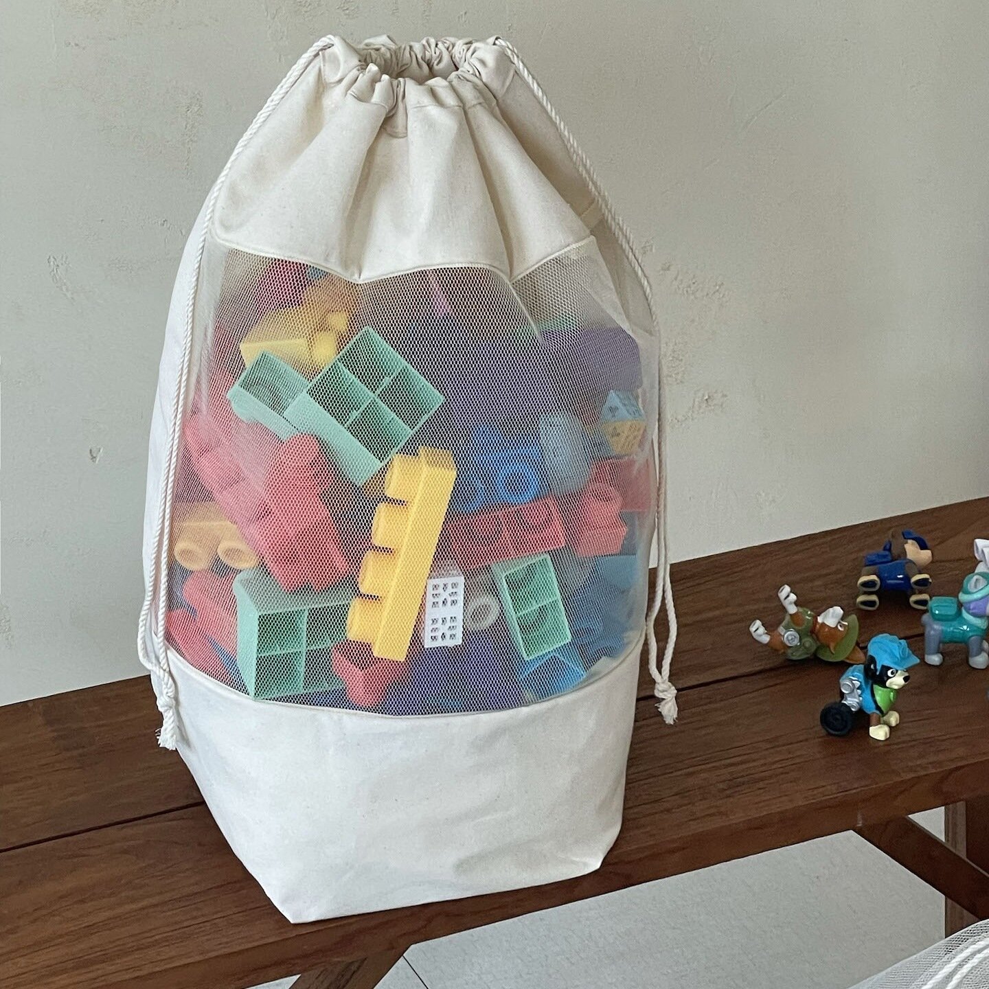 Сетчатая сумка с отверстиями и шнурком для игрушек, строительных блоков, Лего, плавательных принадлежностей, туалетных принадлежностей и путешествий, сверхлегкая сумка для хранения.