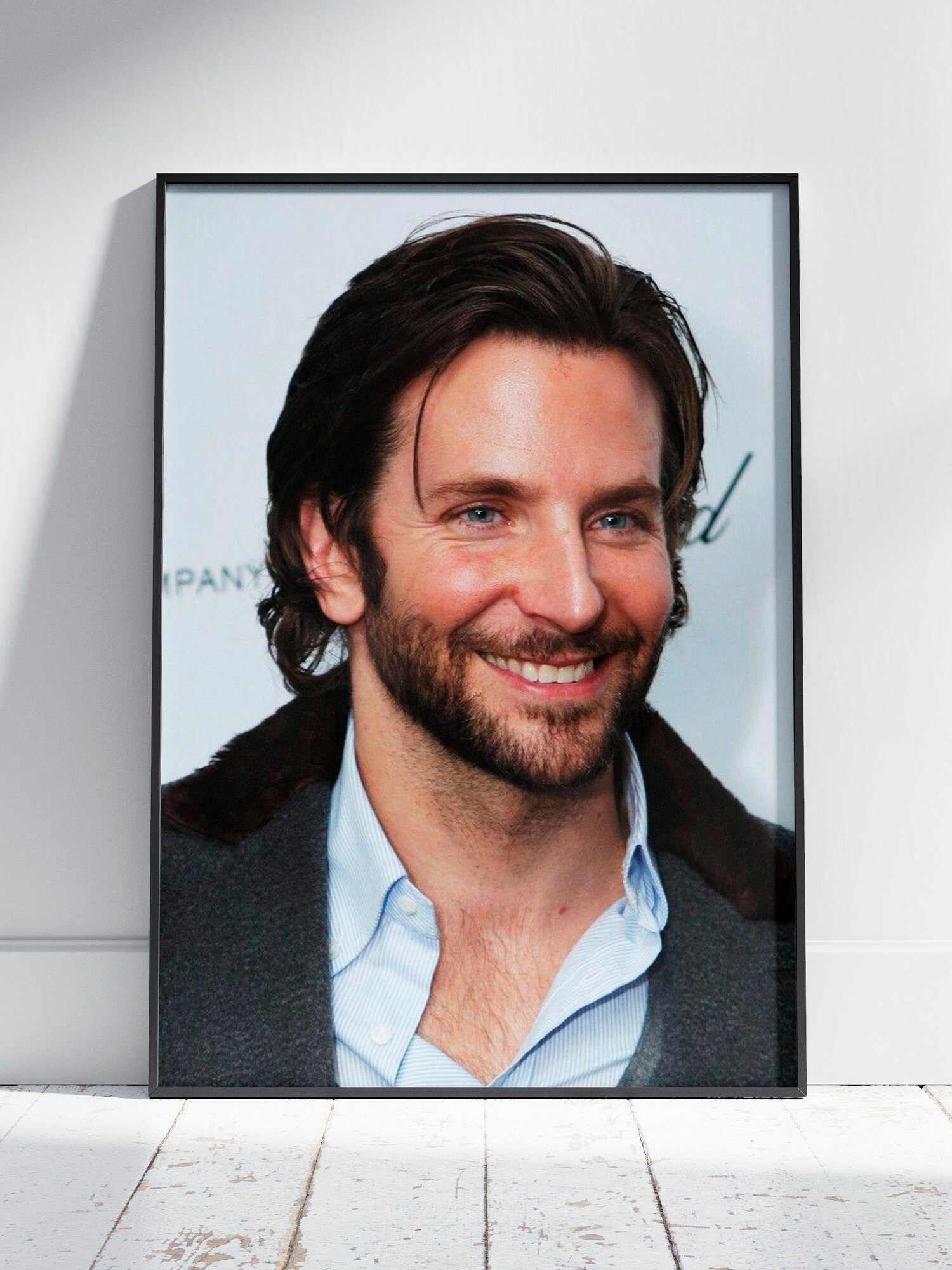 Плакат на стену для интерьера Брэдли Купер (Bradley Cooper 10) - Постер по актеру фильма, кино, сериала формата A4 (21x30 см)