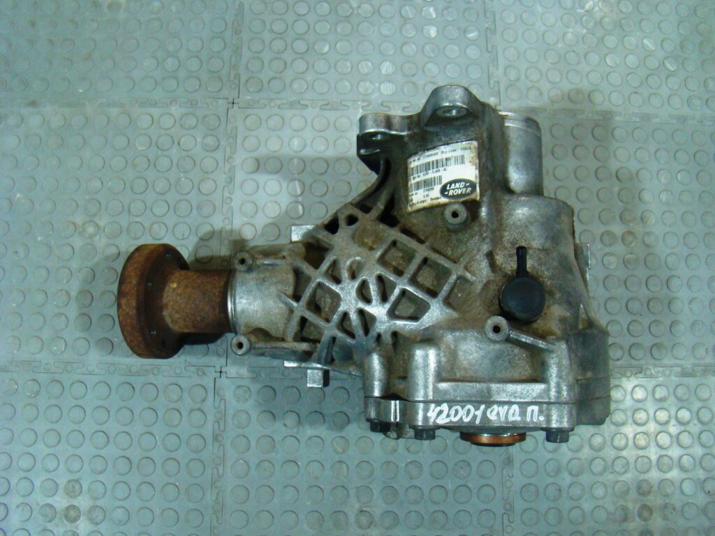 Range Rover Evoque Коробка раздаточная 2.2 дизель АКПП LR051075