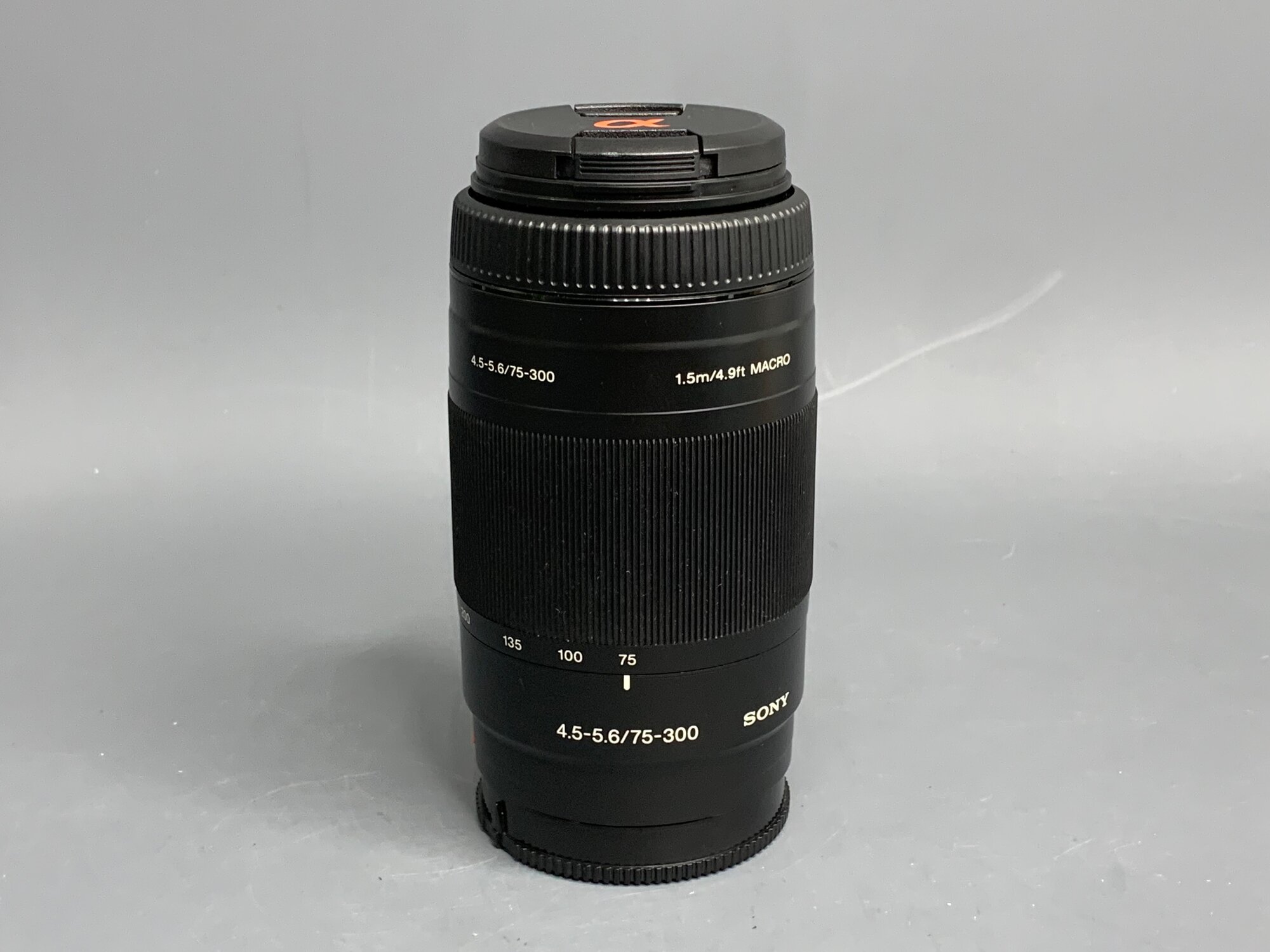 Sony 75-300mm 4.5-5.6 SAL-75300