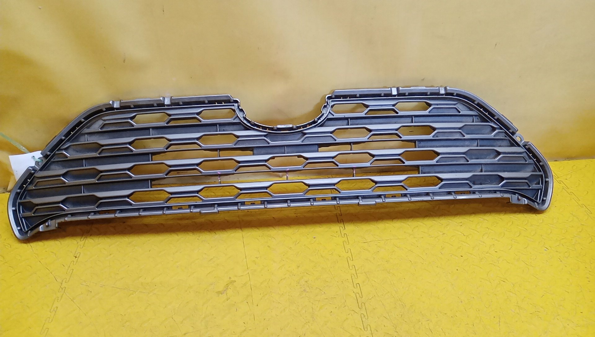 Решетка радиатора RAV 4 (50) Toyota 5311242190