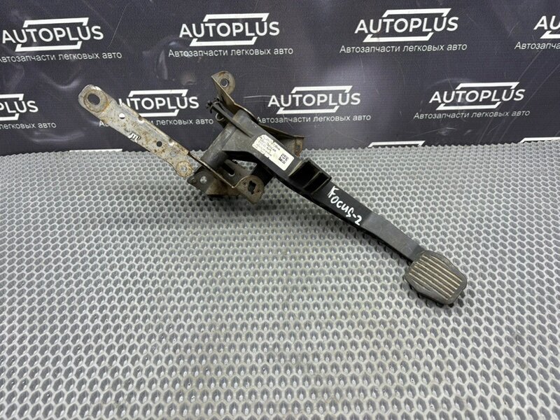 Педаль сцепления Ford Focus 2 2004-2011 Б/У с пробегом