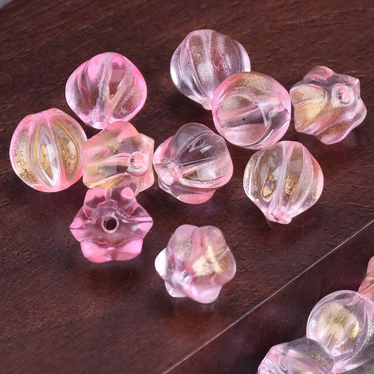 Бусины лампворк круглые, 10 мм, Golden Pink, 10 шт.