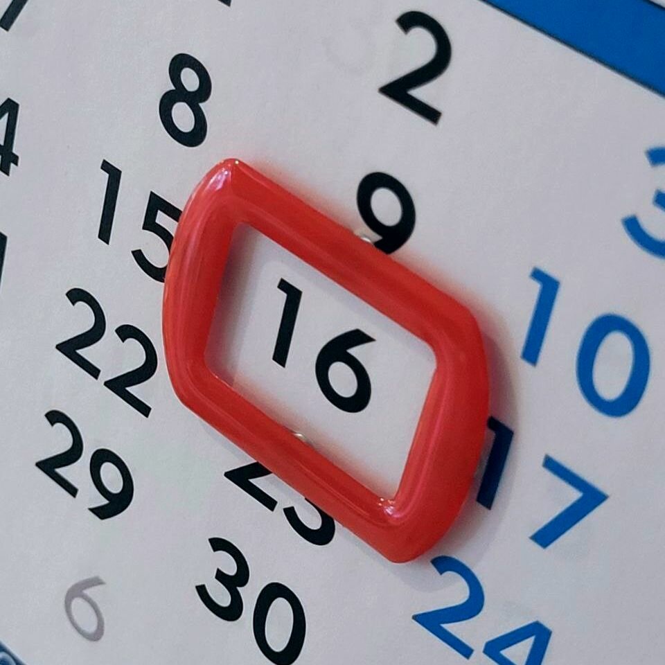 Комплект Курсор календарный магнитный гелевый прямоугольный 42х33 мм/30х20 мм красный + металлическая подложка