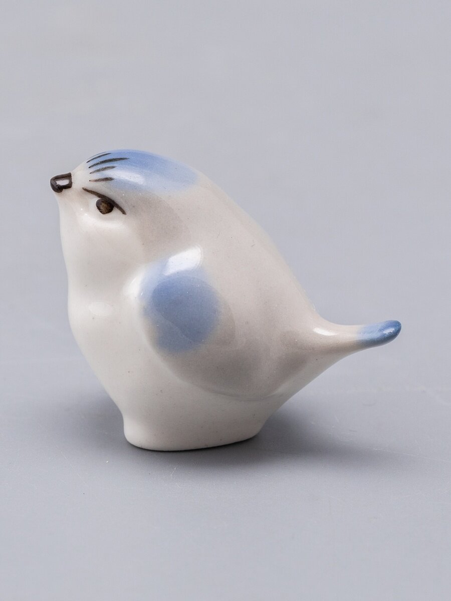 Миниатюрная фарфоровая скульптура "Синичка", ручная роспись, Императорский фарфоровый завод