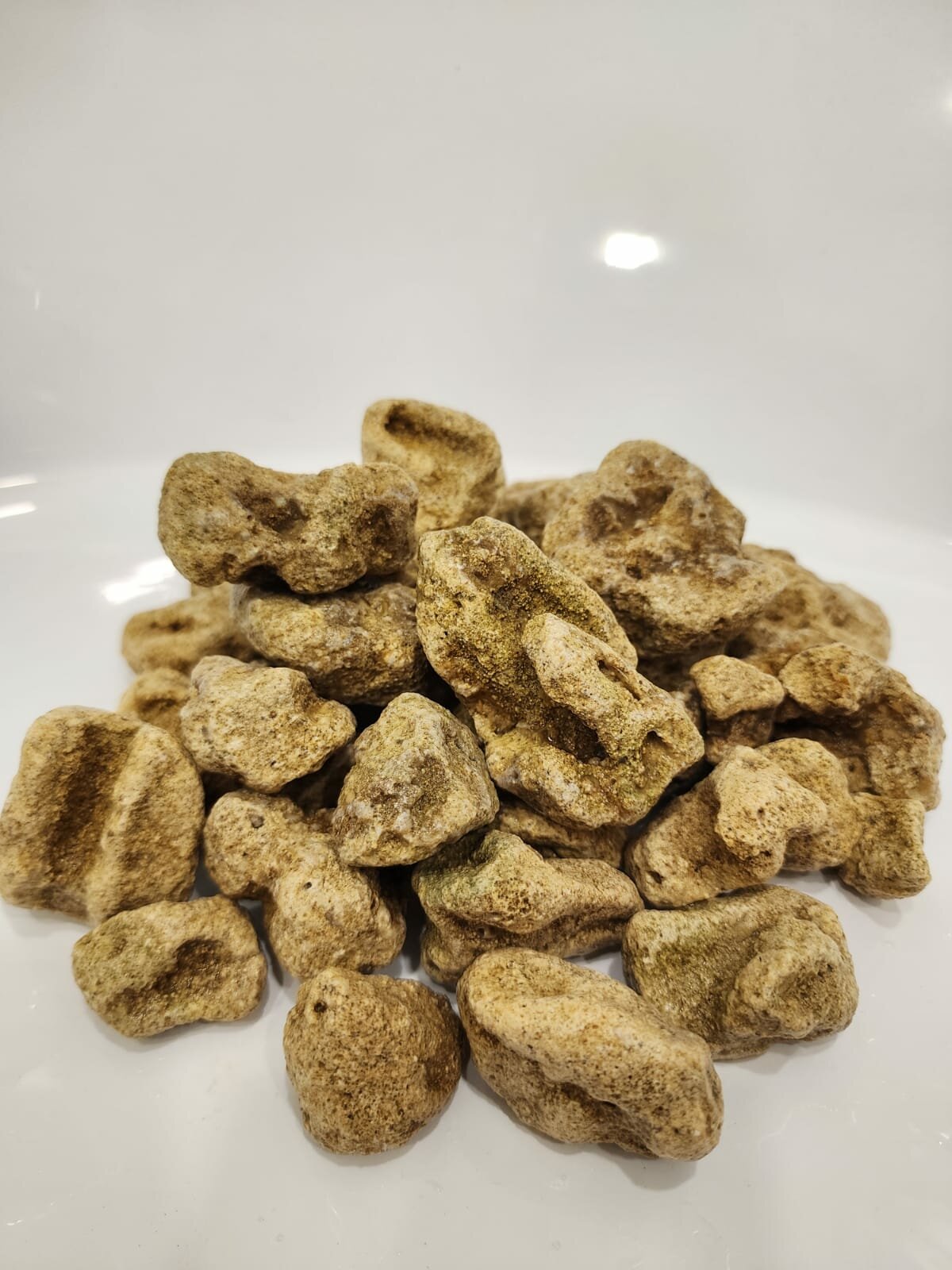 Меотис галтованный. Камни натуральные для аквариума и ланшафта.3 кг. фракция 2-4 см