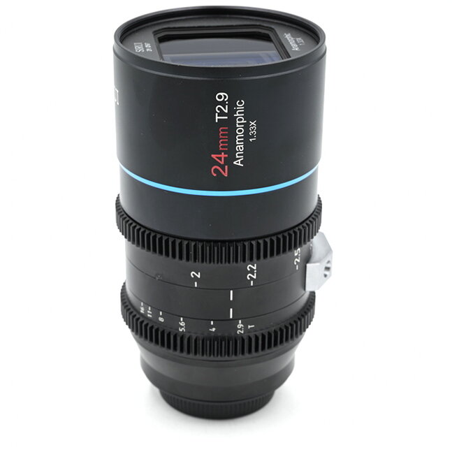 Объектив Sirui 24mm T2.9 1.33x Micro 4/3 Anamorphic MFT