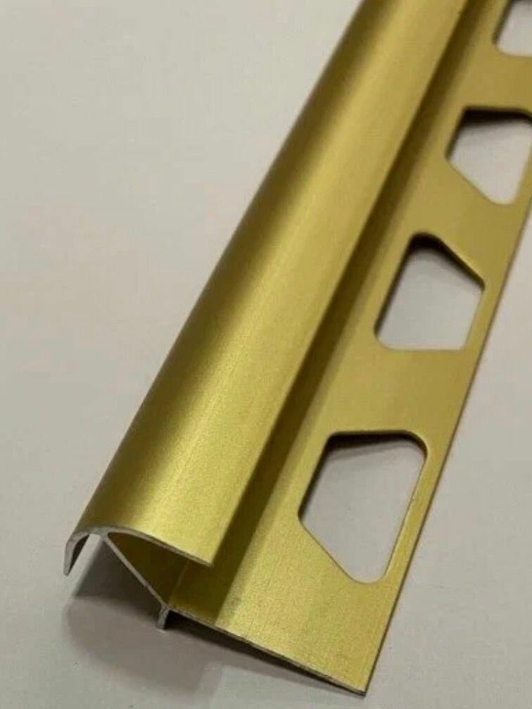 Алюминиевый профиль под плитку Золото матовое для внешних углов 8х8 мм, Анодированный 2700 мм -1 шт