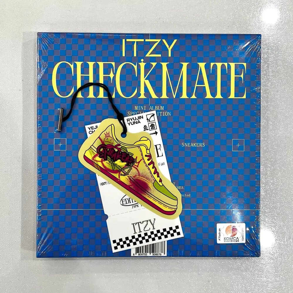 ITZY CHECKMATE Mini Album Special Edition Ryujin Yuna Sneakers CD Фотокарта Special Tag наклейка JYP