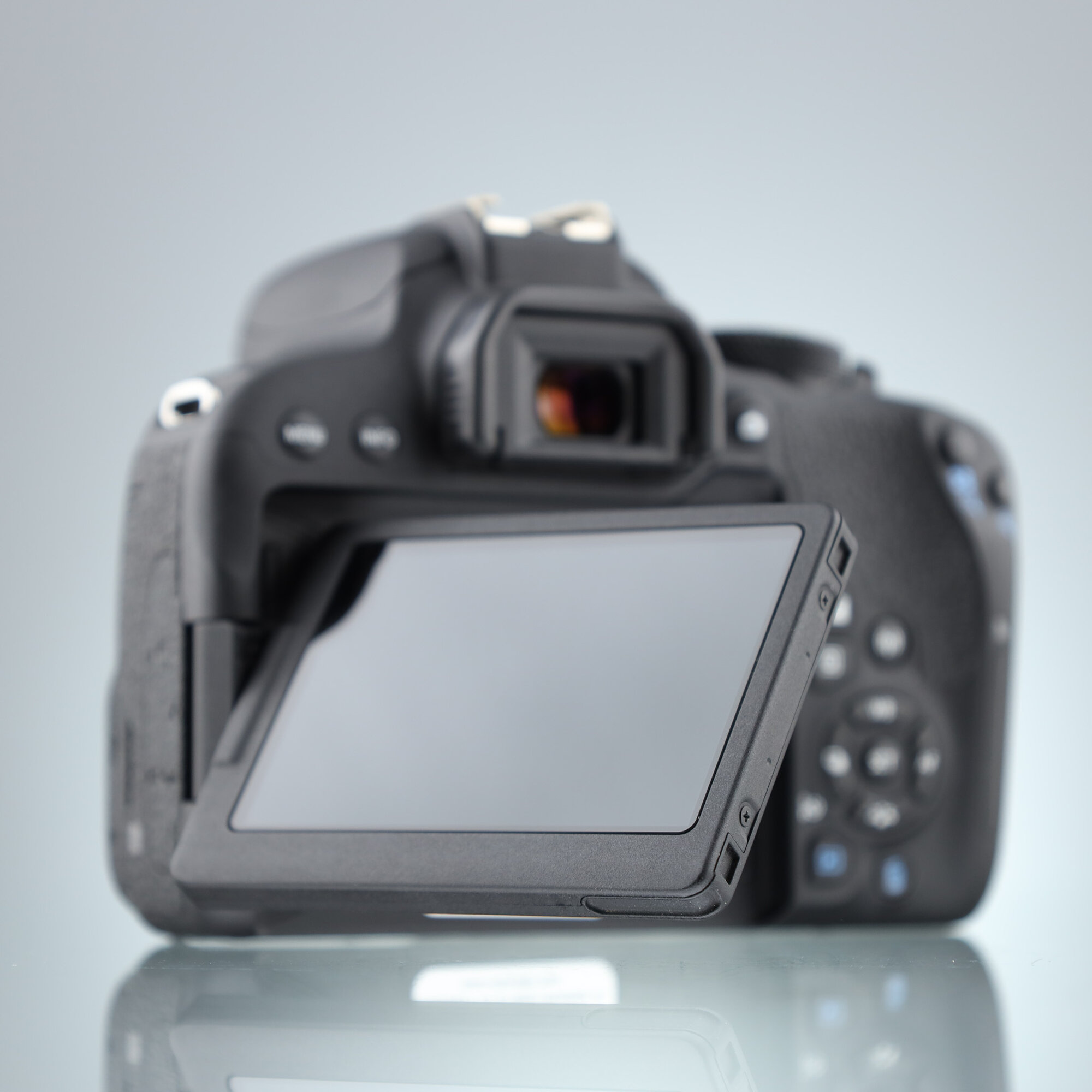 Canon EOS 800D Body — фото 1