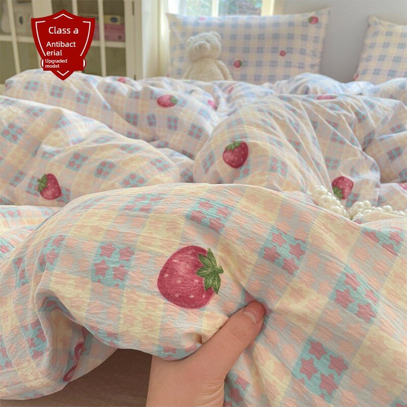 Мягкий хлопковый чехол для подушки 150x200 см с рисунком клубники - сертифицированный класс А, антибактериальный, не