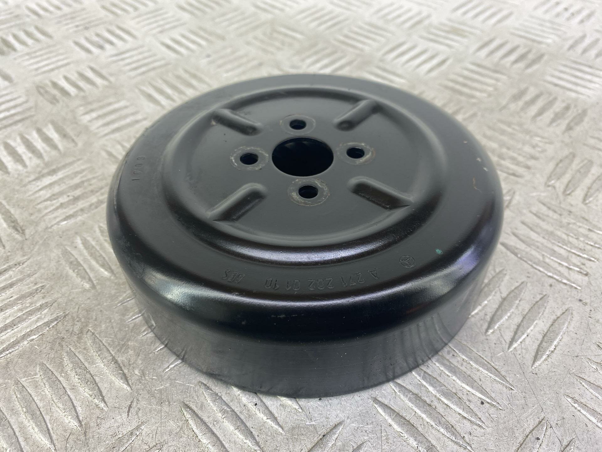Шкив помпы Mercedes-Benz C W203 W203.046 2003 A2712020110