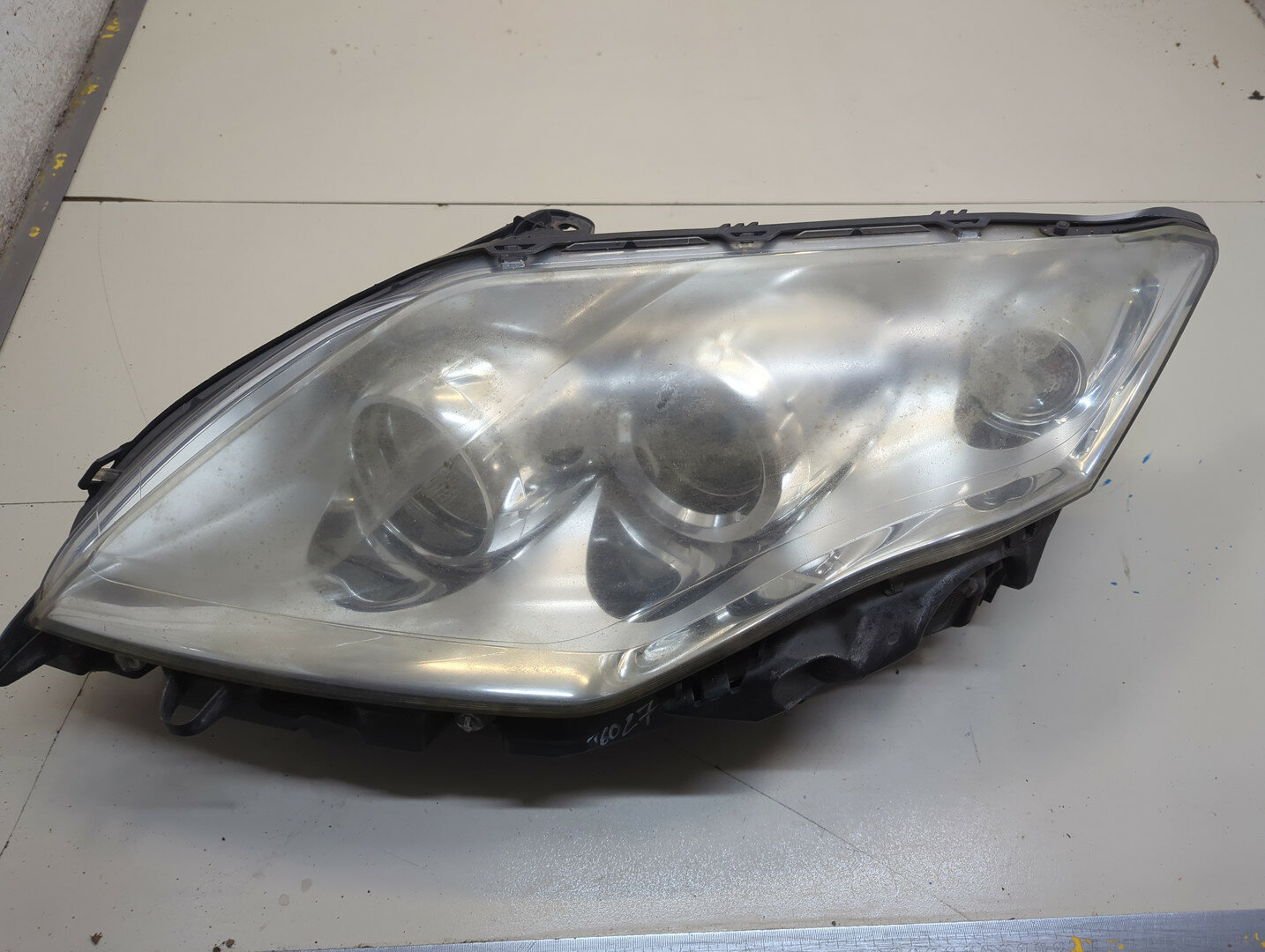 Фара (передняя) левая Renault Laguna 3 Б/У