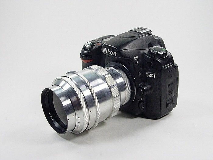 Объектив портретный красногорский Таир-11. f/2.8 133мм. Байонет Nikon F Никон. Лот №1.