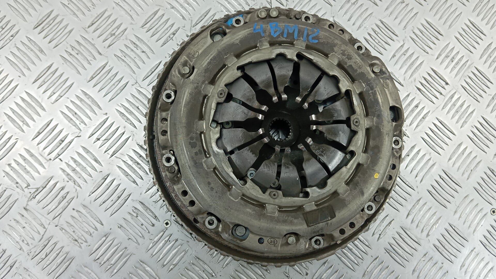 Маховик демпферный бензиновый NISSAN QASHQAI J11