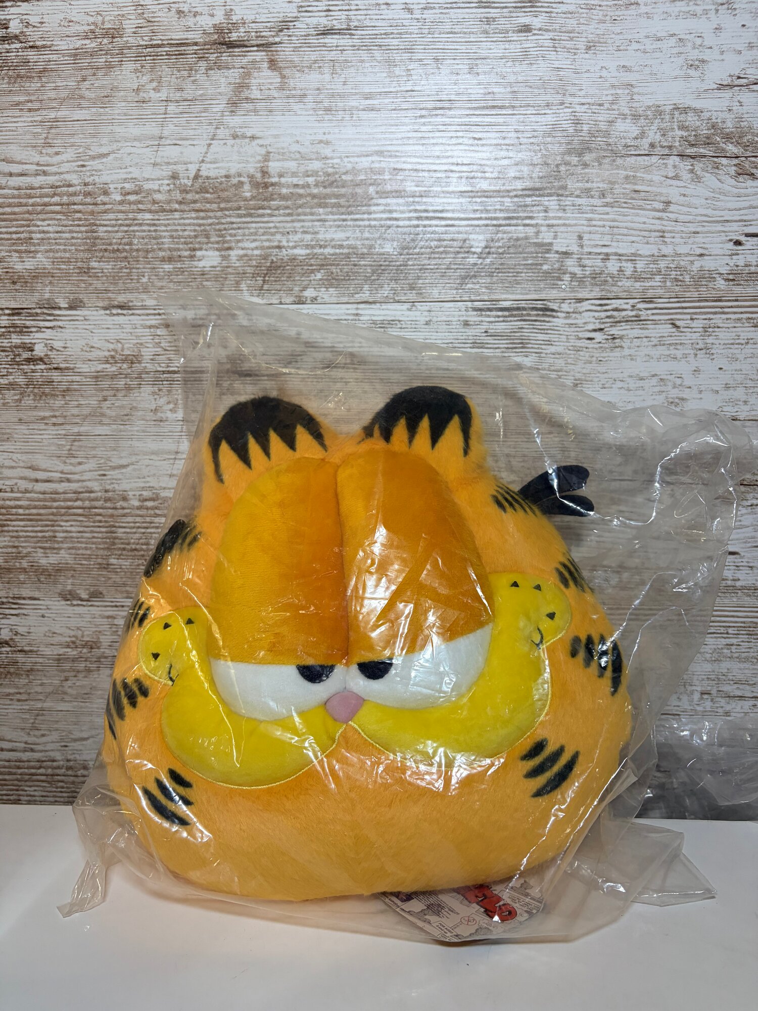 Мягкая фигурка Kidrobot Garfield (Гарфилд) — плюшевая коллекционная фигурка, оригинал, 30 см