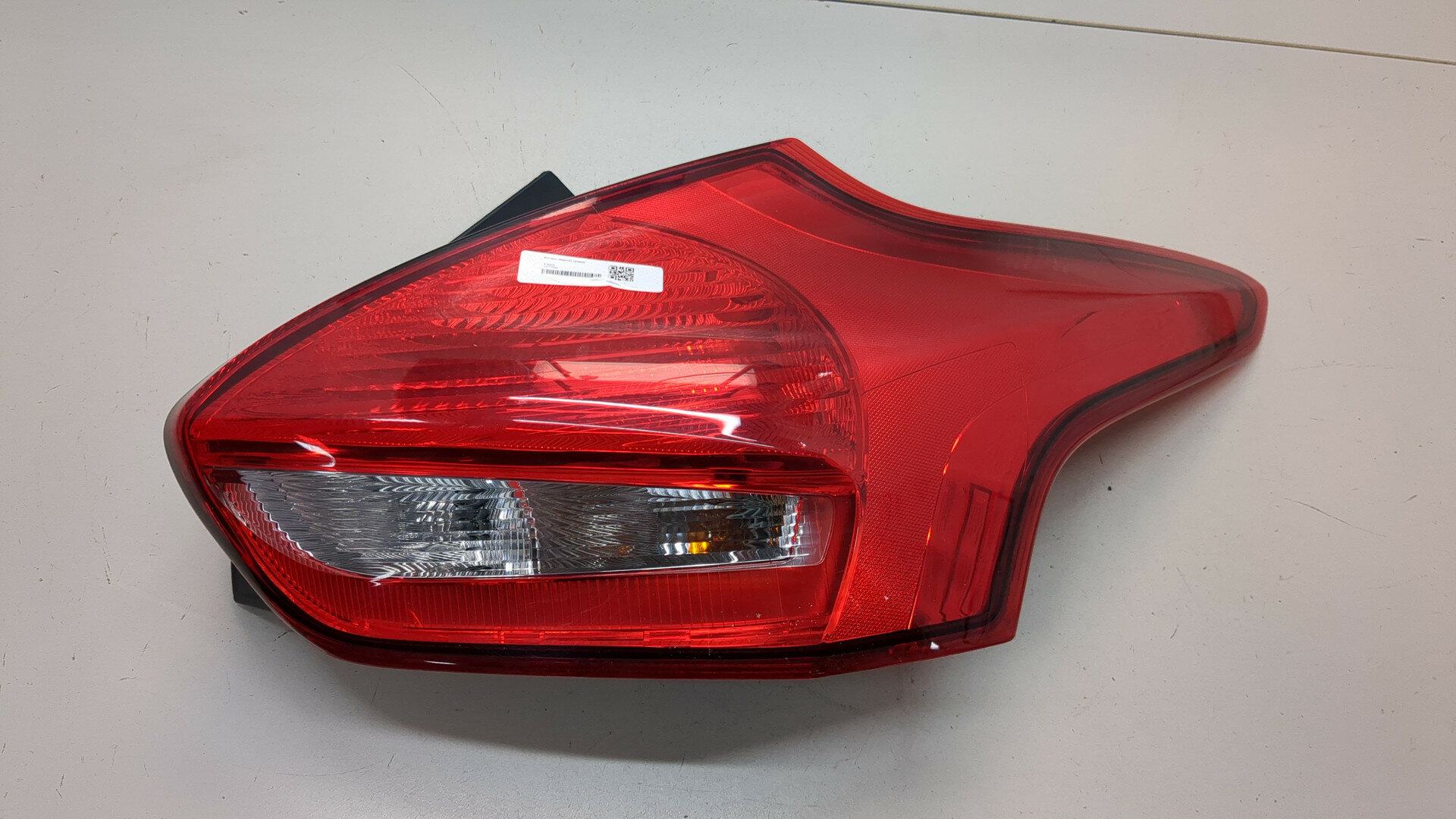 Фонарь (задний) правый Ford Focus 3 Б/У