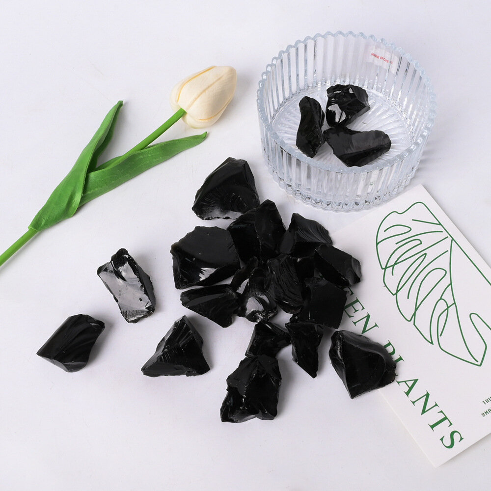 Натуральный обсидиан, сырой камень, ароматерапевтический камень, диффузор, сырой камень, контейнер для эфирного масла в спальне, украшение для диффузора в гостиной и автомобиле