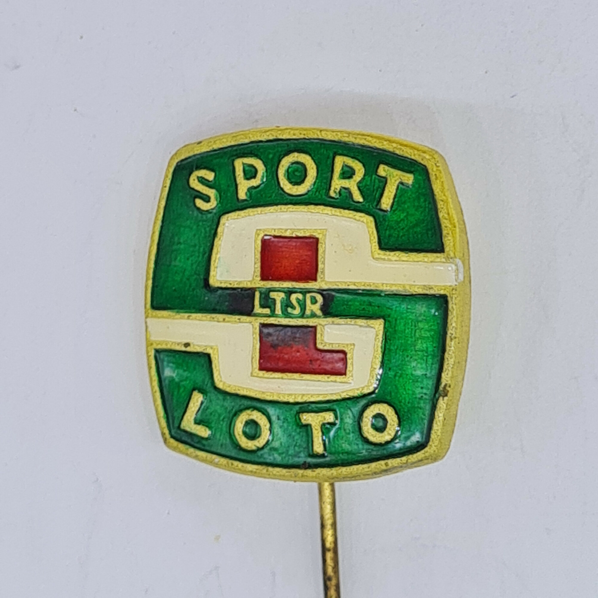 Значок СССР sport loto ltsr, зеленый фон, эмаль, советский и винтажный