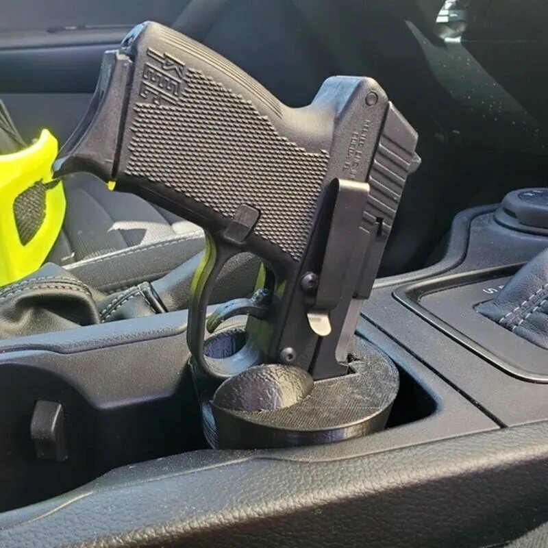 Кронштейн-подстаканник для пистолета в автокресле подходит для пистолетов Glock 17/19/22 и аналогичных по размеру